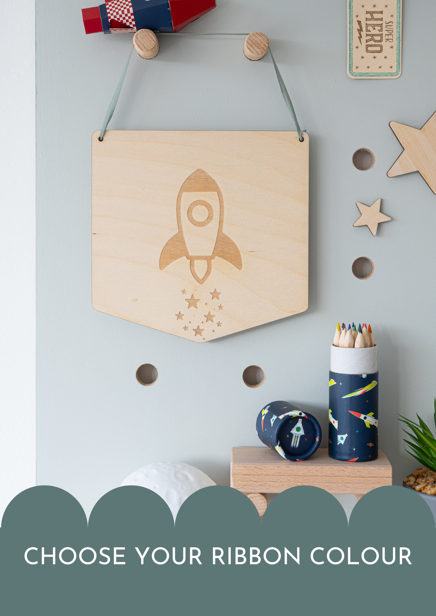 Wooden Rocket Kids Wall Banner – Bobo and the mouse