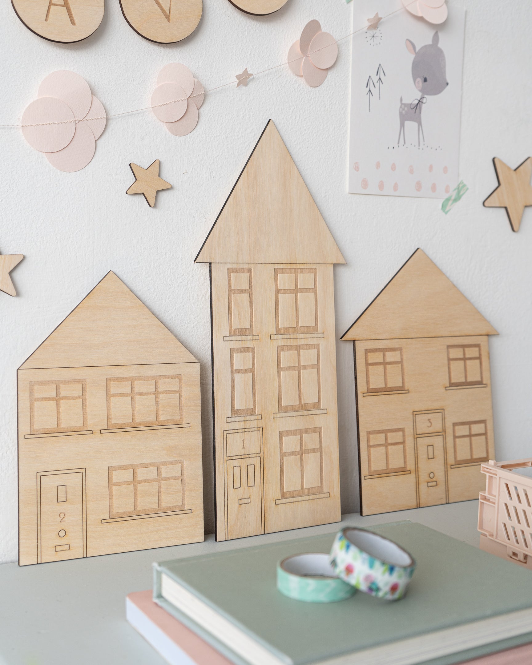Wooden House Wall Decor – Bobo and the mouse