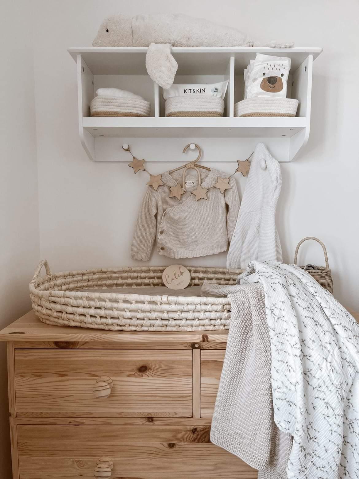 Wooden Star Bunting – Bobo and the mouse